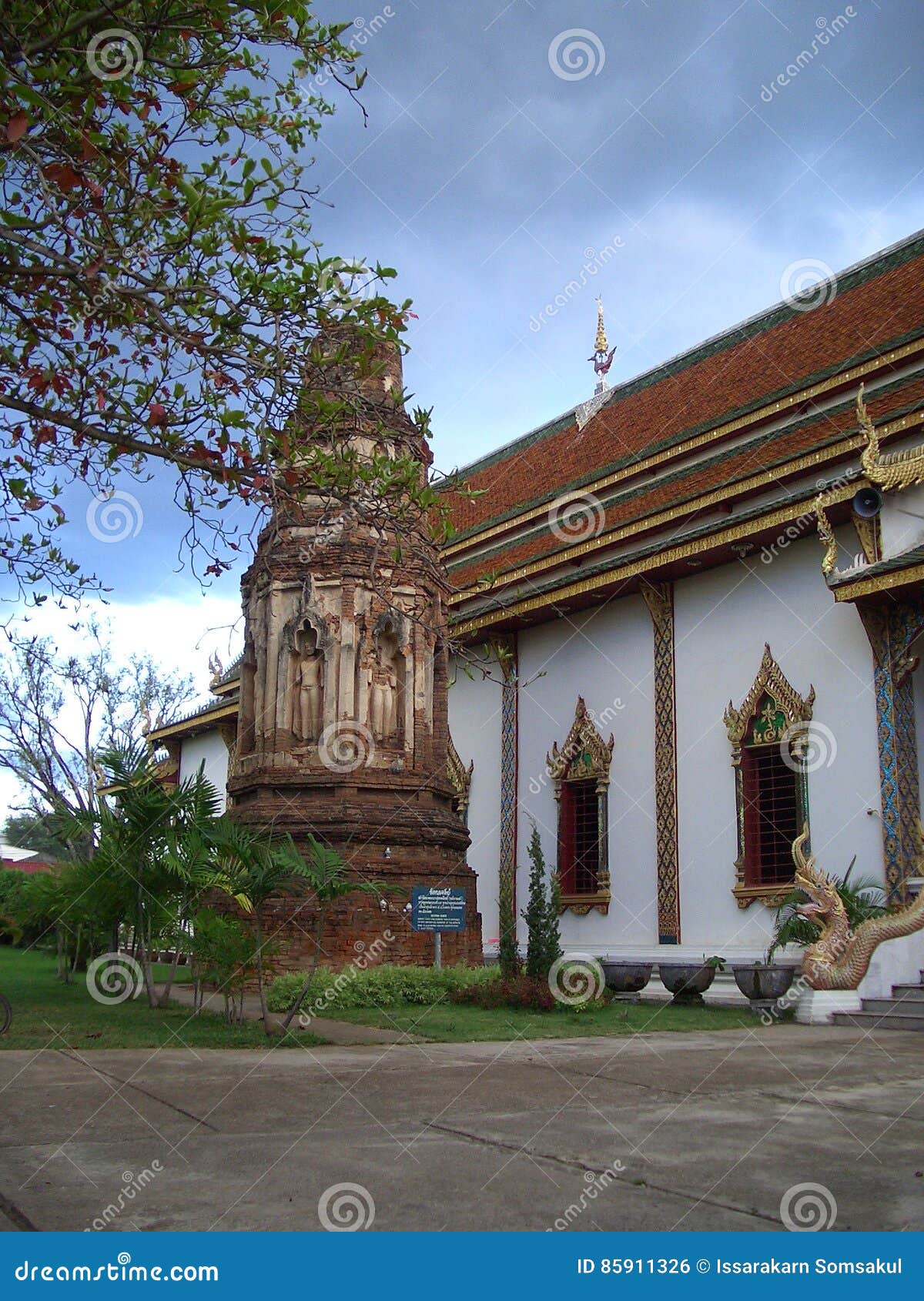 The Castle-shaped Pagoda Amount. Stock Photo - Image of pagoda ...