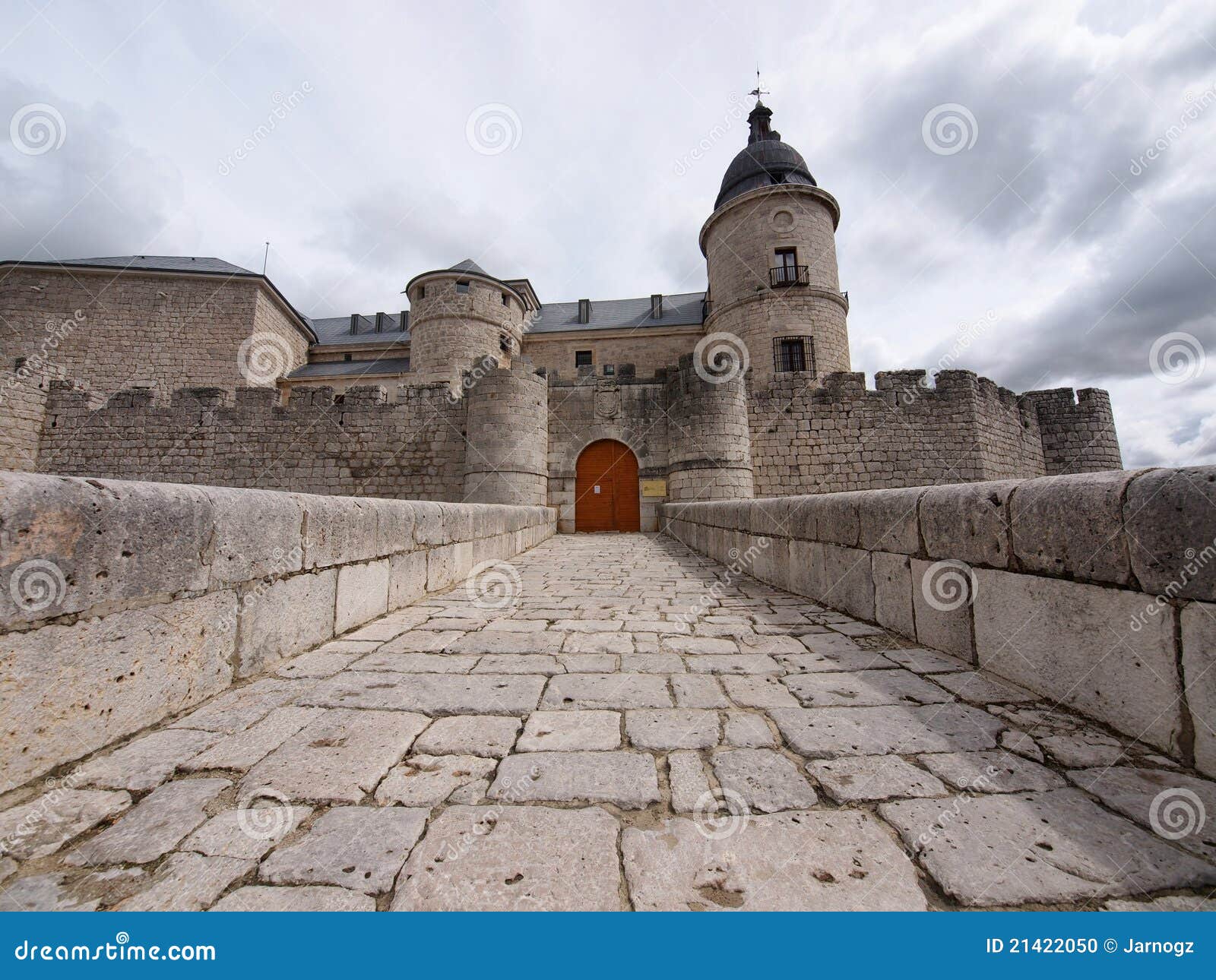 Castle of Simancas, Valladolid Stock Photo - Image of walls, defense ...