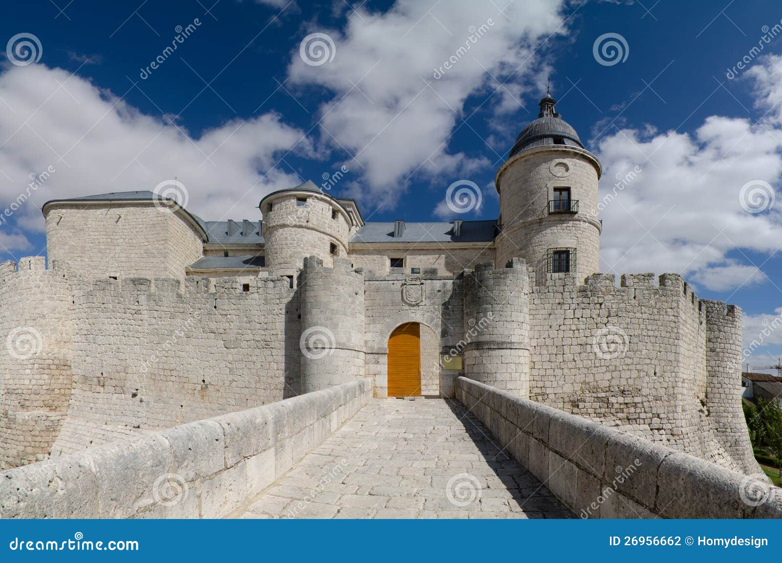 Castle of Simancas, Valladolid Stock Photo - Image of historic, sunny ...