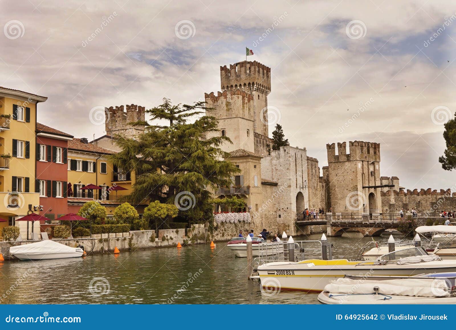 Castle in Sirmione, with Its Moat,Italy Editorial Photography - Image ...