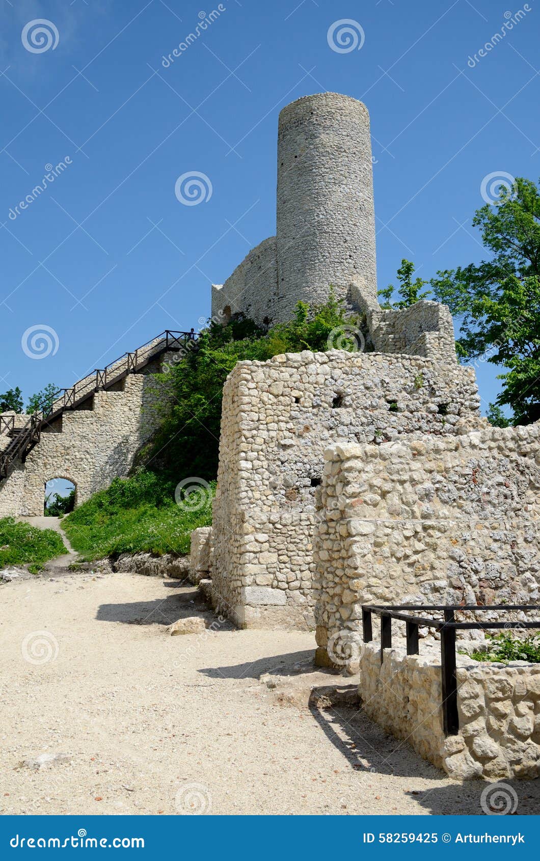 Castle Smolen, Poland stock image. Image of fortress - 58259425