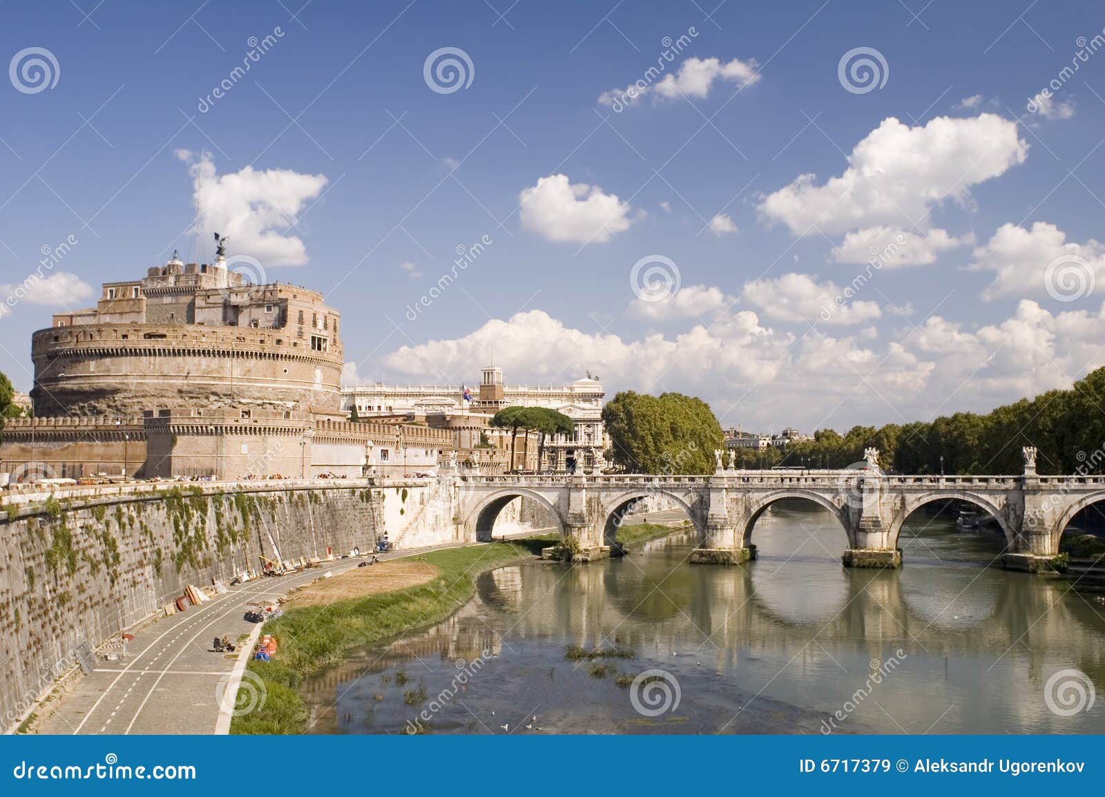 Castle St. Angelo in Rome stock image. Image of monument - 6717379