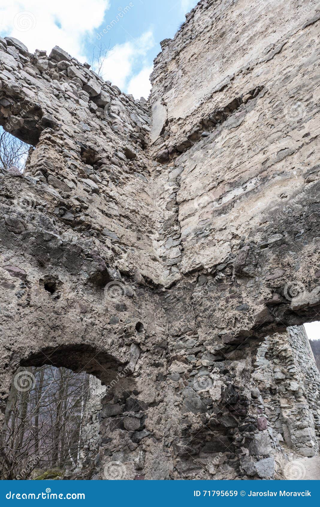 Castle STARY HRAD, Slovakia Stock Image - Image of formation, starhrad ...