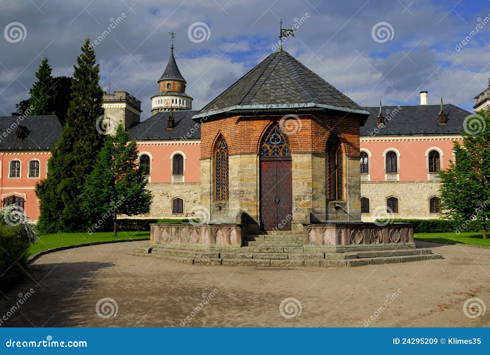 Castle Sychrov stock image. Image of rampart, czech, mansion - 24295209