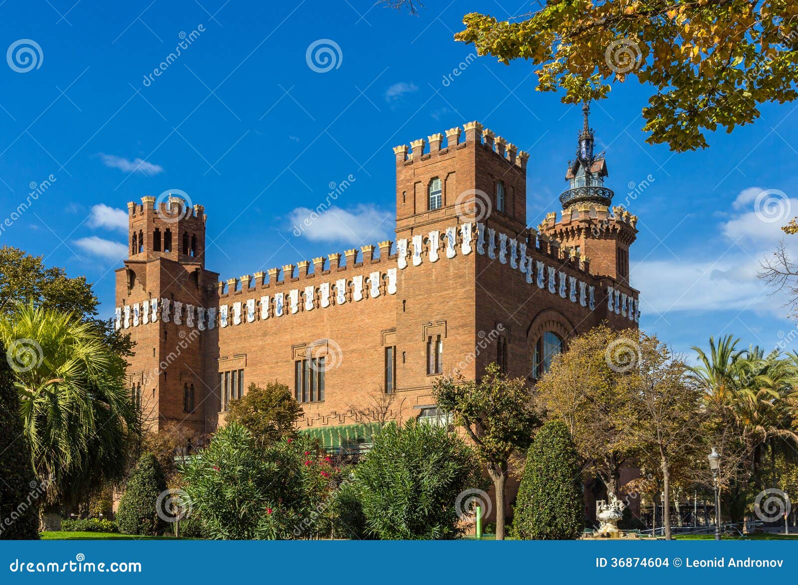 Castle of the Three Dragons in Barcelona Stock Photo - Image of citadel ...