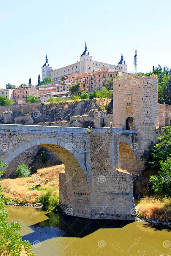 Castle in Toledo, Spain stock image. Image of culture - 25681135