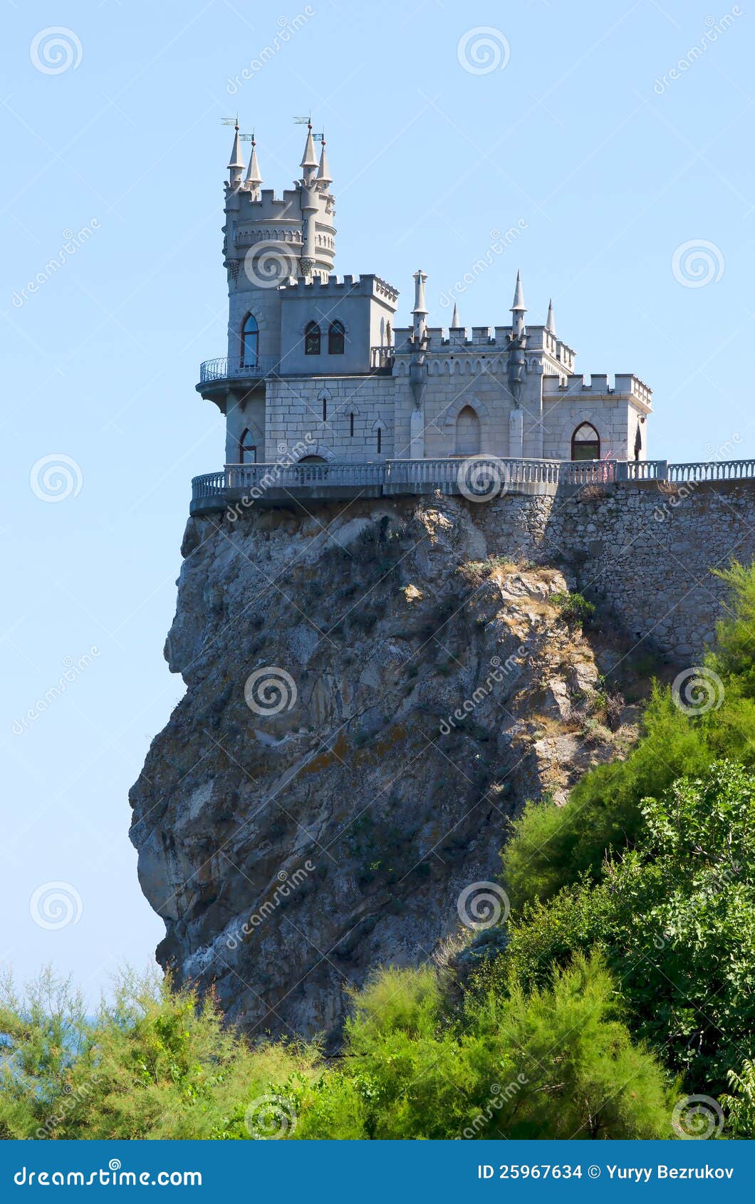 Castle on top stock photo. Image of ancient, architecture - 25967634
