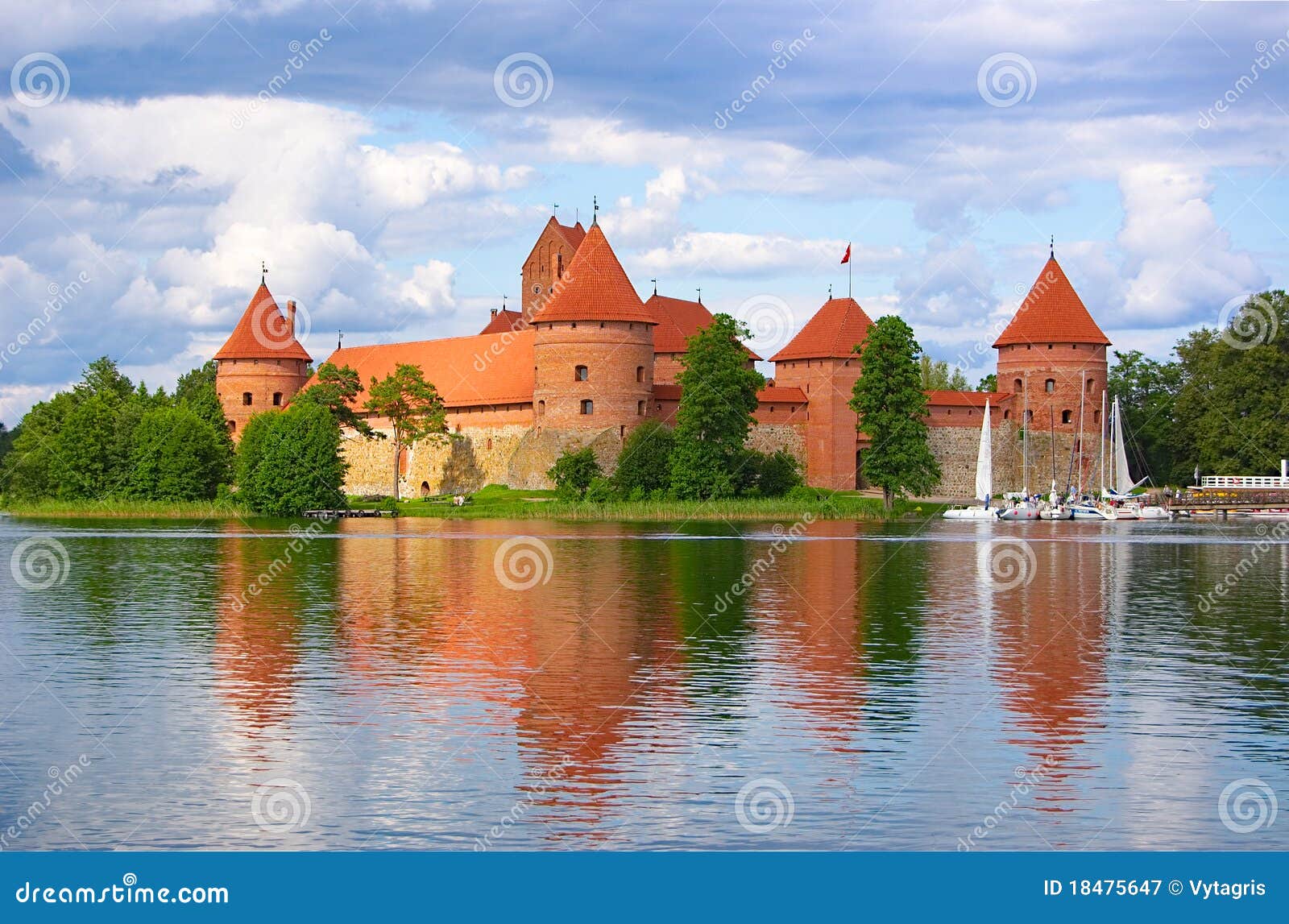 Castle of Trakai stock image. Image of lake, yachts, history - 18475647
