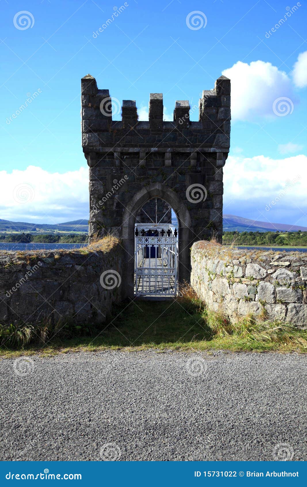 Castle type gateway. stock photo. Image of gateway, architecture - 15731022