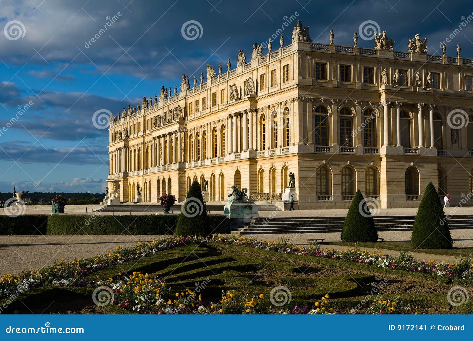Castle of Versailles stock image. Image of light, europe - 9172141