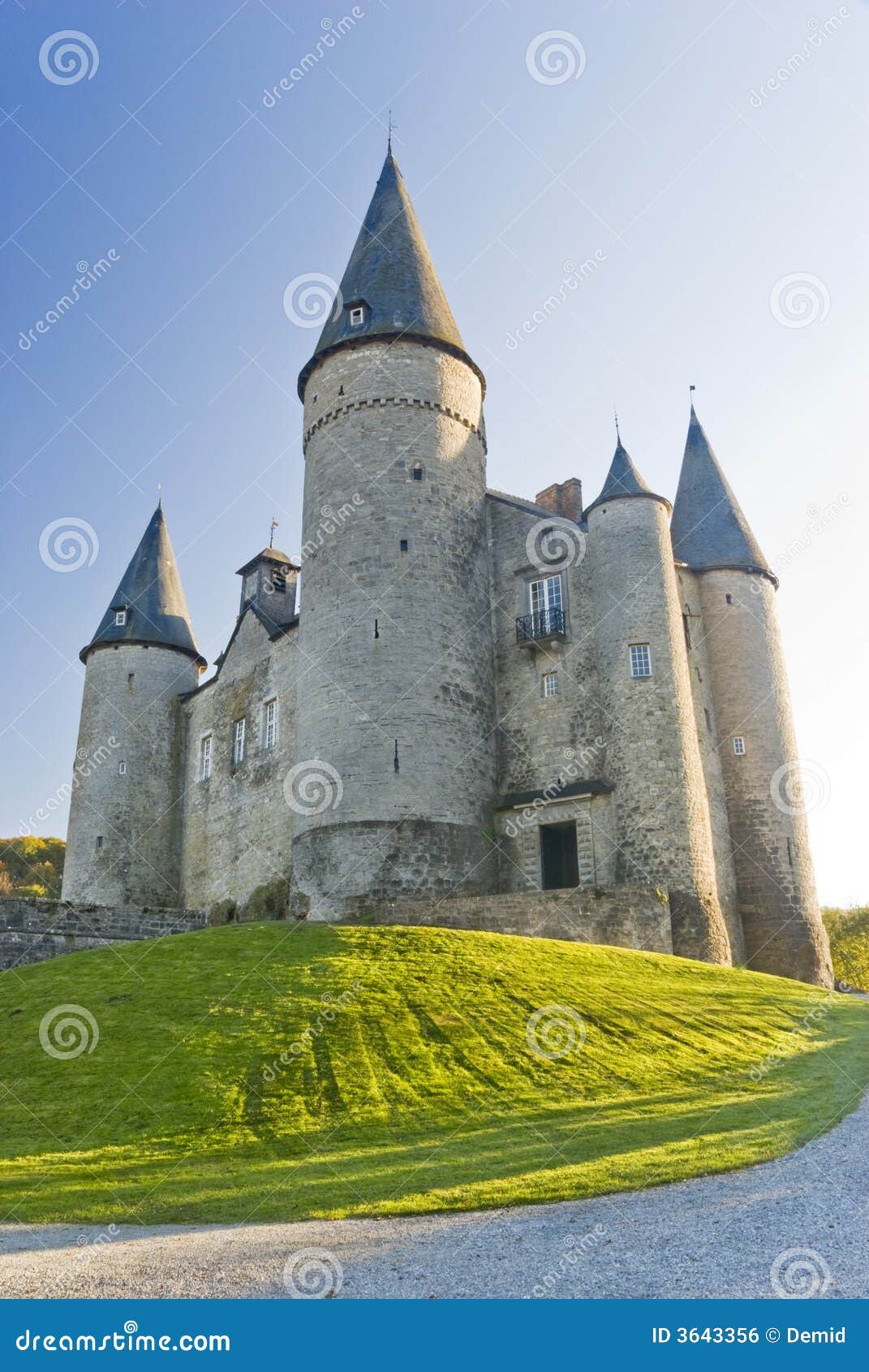 Castle Veves, Belgium stock photo. Image of culture, grass - 3643356