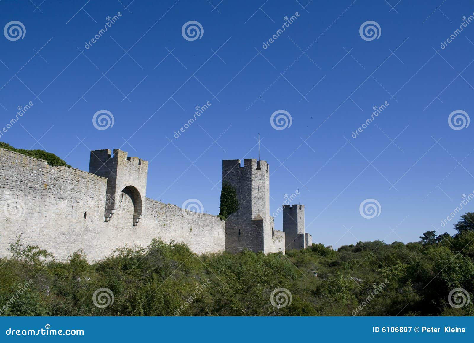Castle wall stock image. Image of gate, archeology, ruin - 6106807