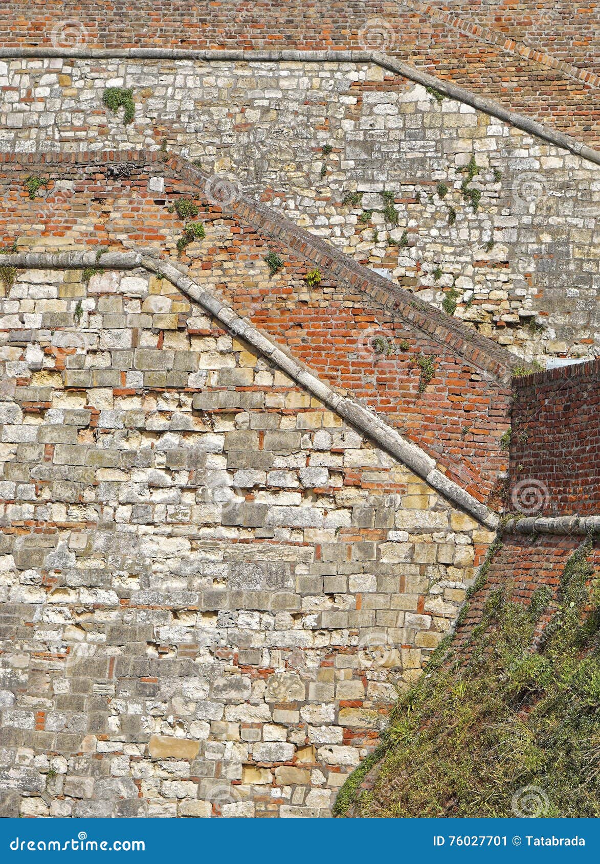 Castle wall stock image. Image of fort, lines, structure - 76027701