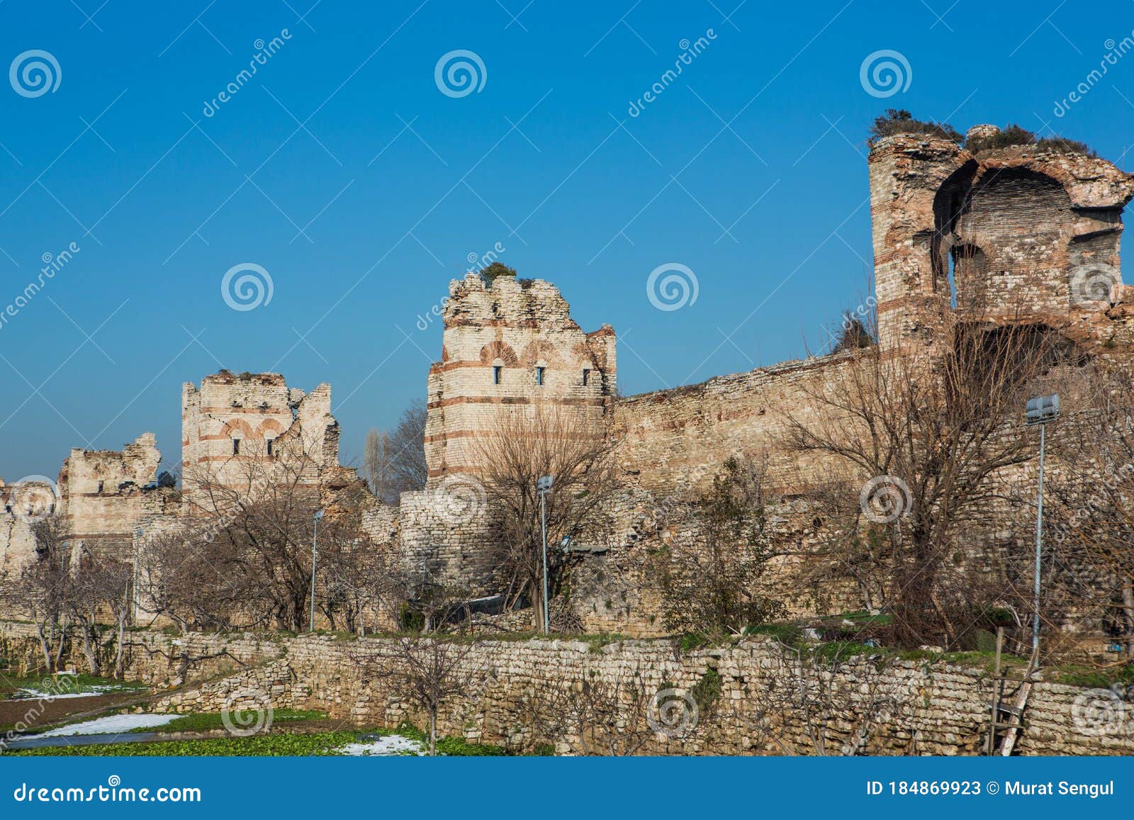 Castle wall in Istanbul stock image. Image of istanbul - 184869923