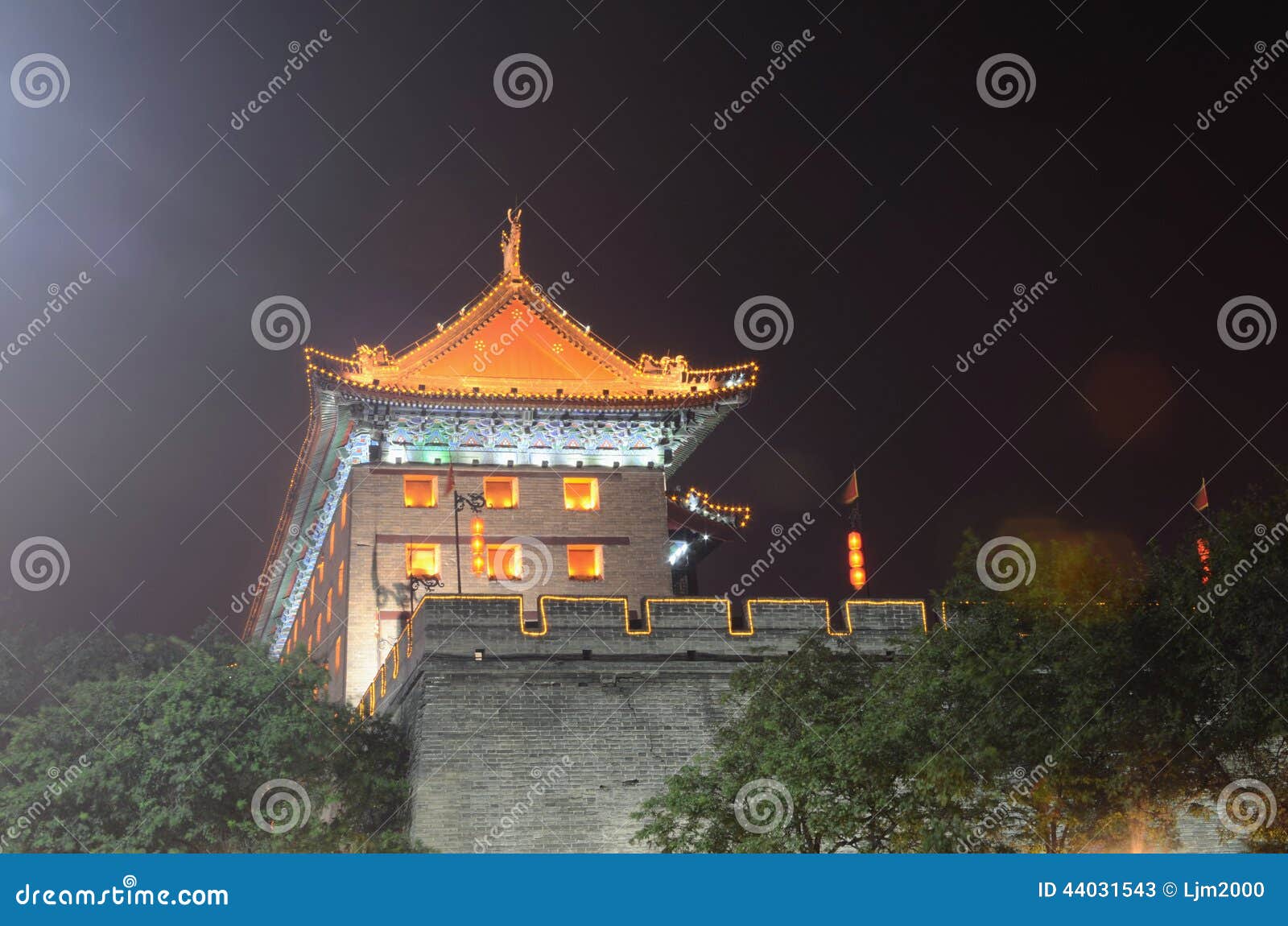 Castle walls at night stock image. Image of background - 44031543
