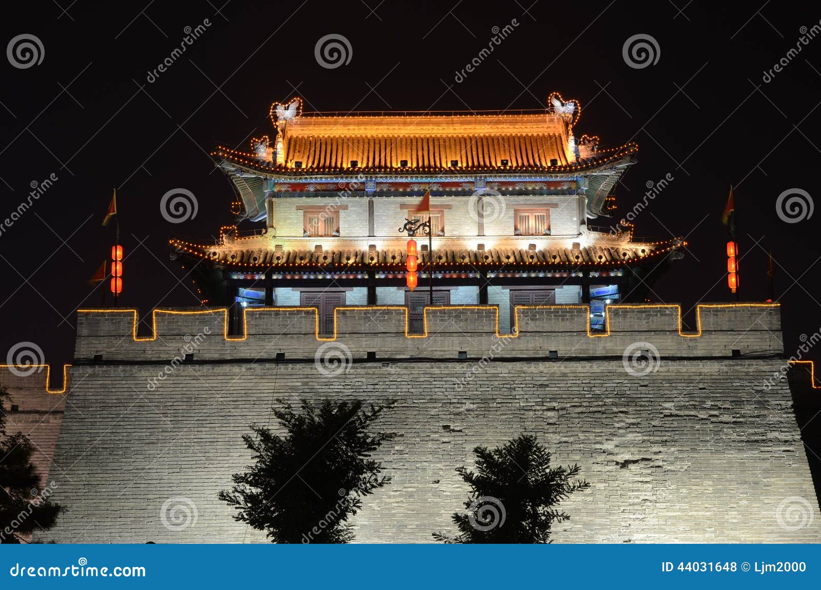 Castle walls at night stock photo. Image of castle, culture - 44031648