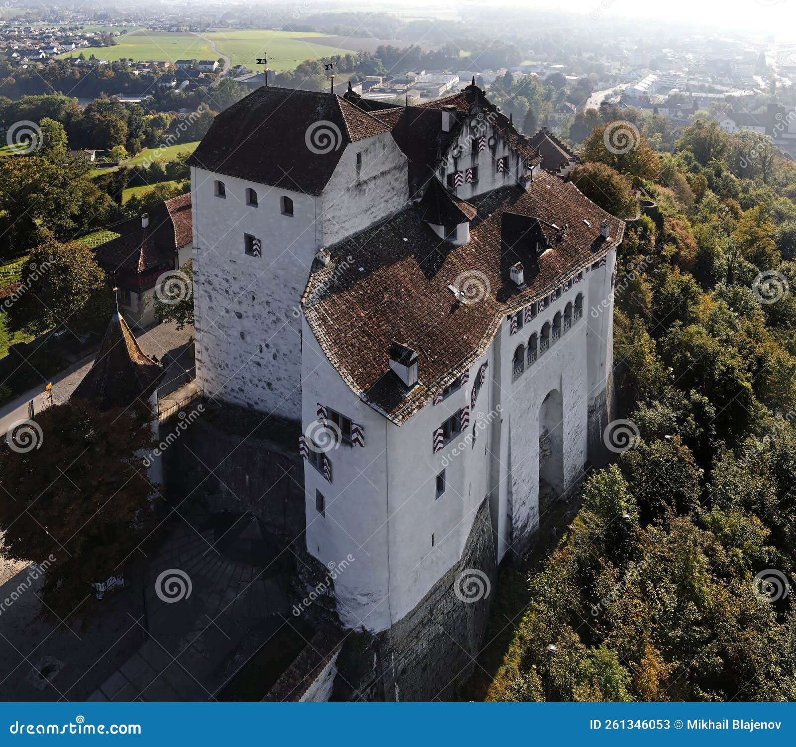 Castle Wildegg 5 stock image. Image of imposing, europe - 261346053