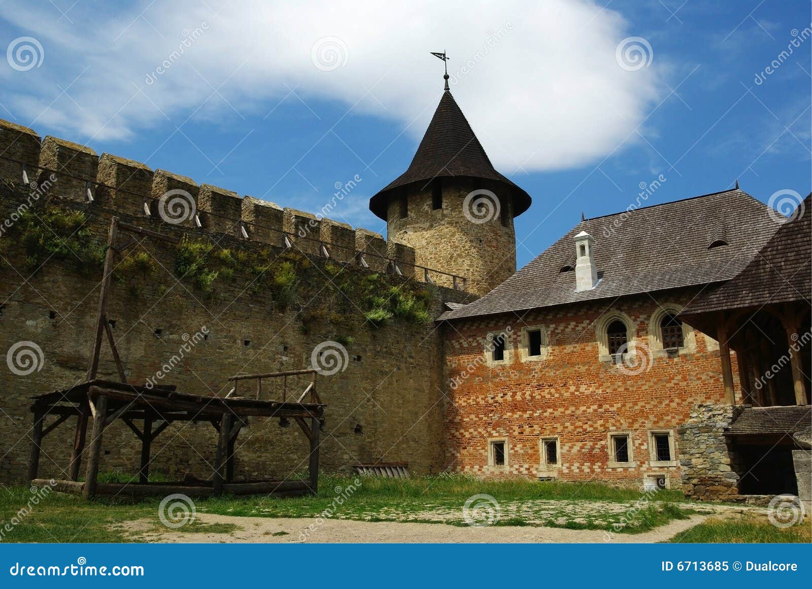 Castle yard stock image. Image of hotyn, history, defence - 6713685