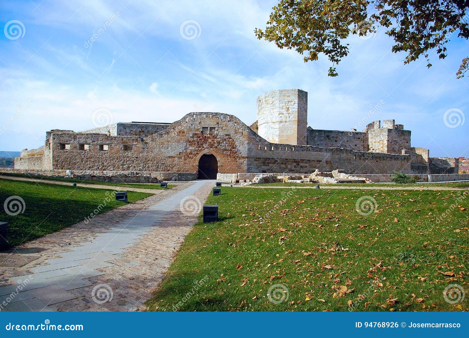 Castle of Zamora stock photo. Image of architecture, tourism - 94768926