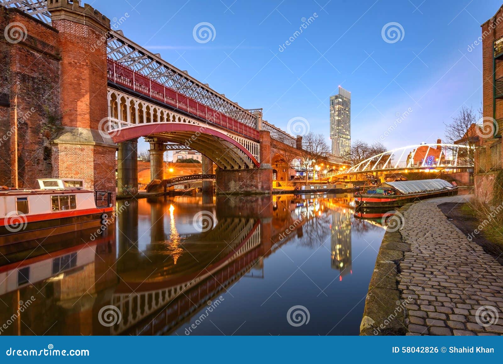 Castlefield, Manchester, Inglaterra Foto Editorial - Imagem de barca ...