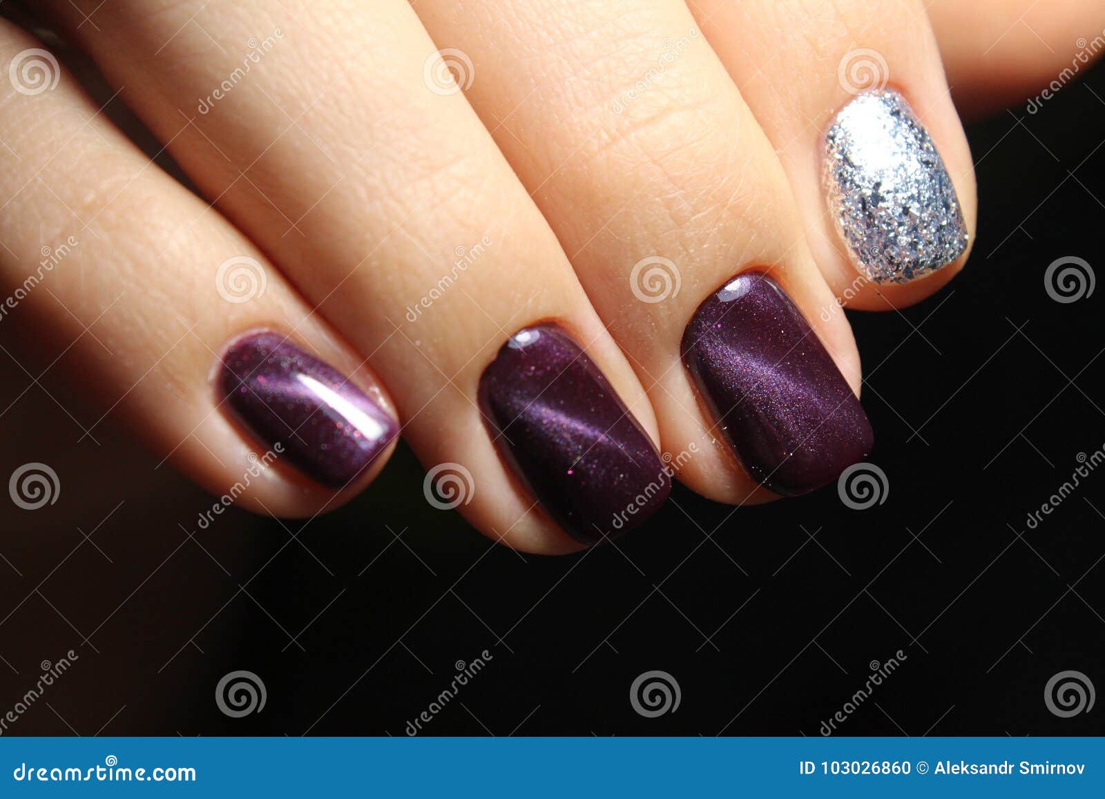 Cat& X27 Del Color; Manicura Del Ojo De S Foto de archivo - Imagen de ...