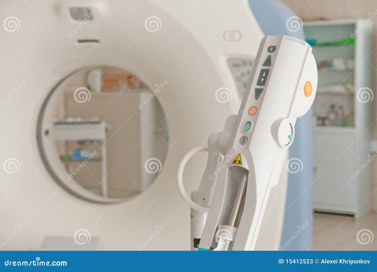 CAT Scan Machine Picture. Image: 15412523