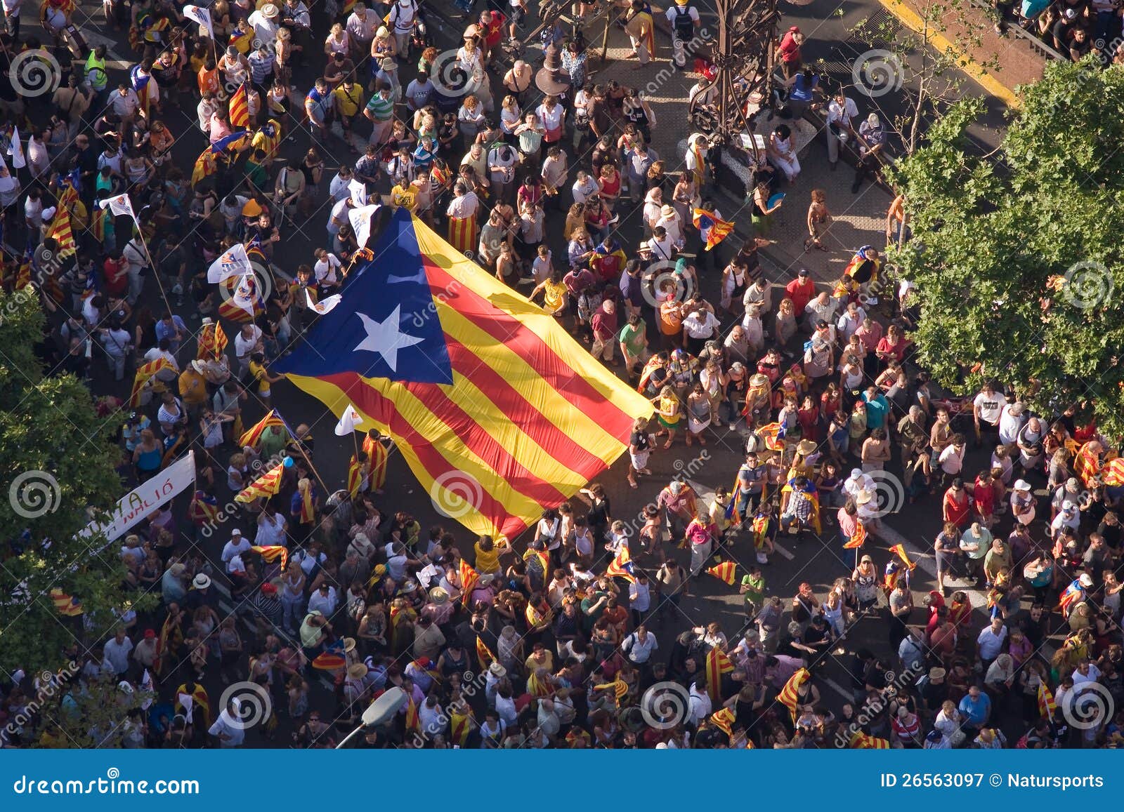 Catalan independence rally editorial photography. Image of multitude ...
