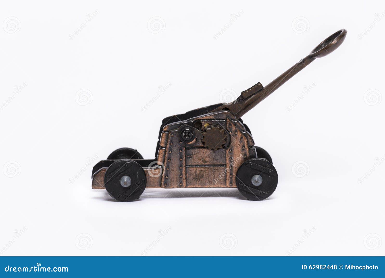 Catapulte photo stock. Image du fond, enrichi, bras, antiquité - 62982448