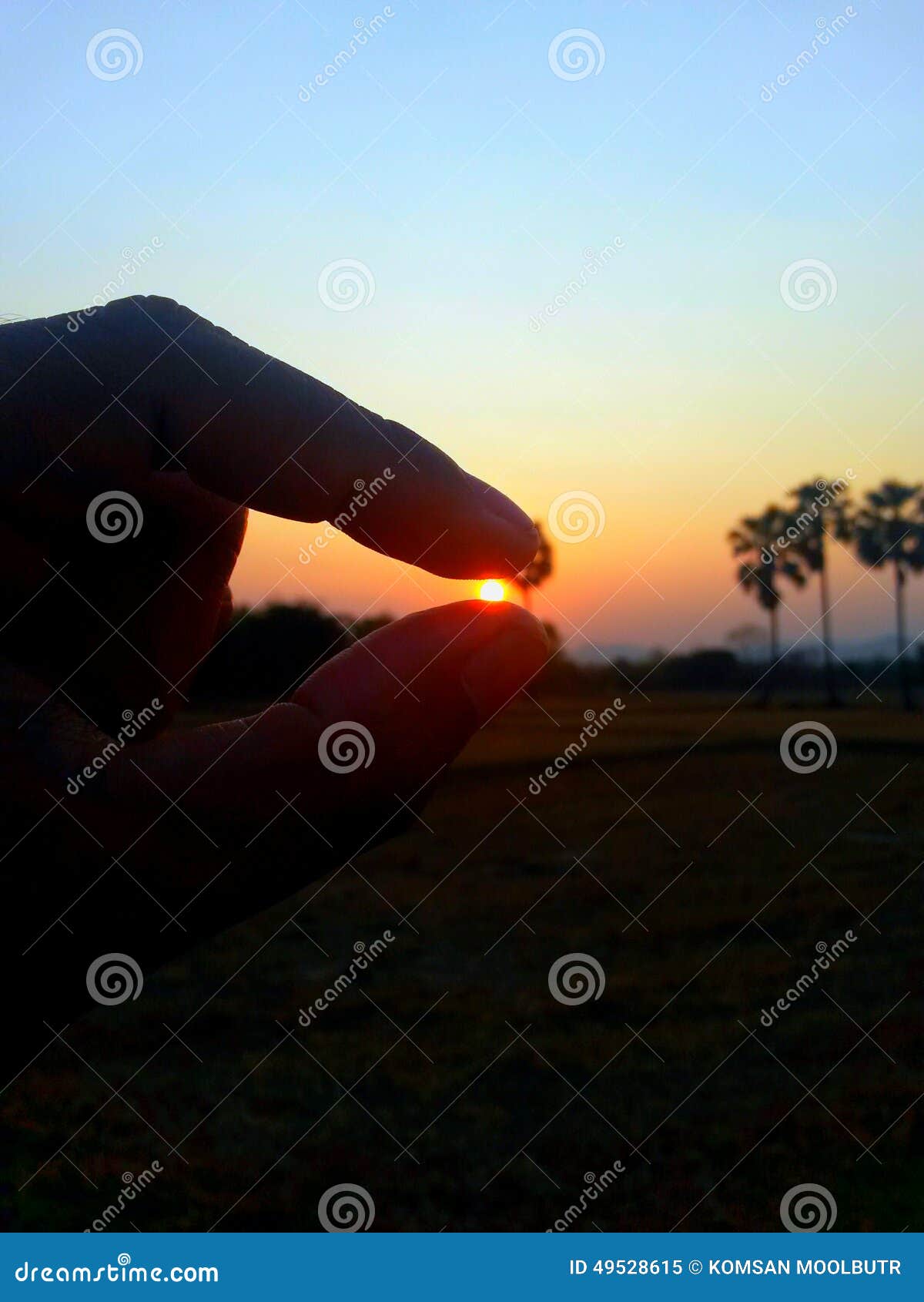 Catch the sun stock image. Image of sunrise, catch, thailand - 49528615