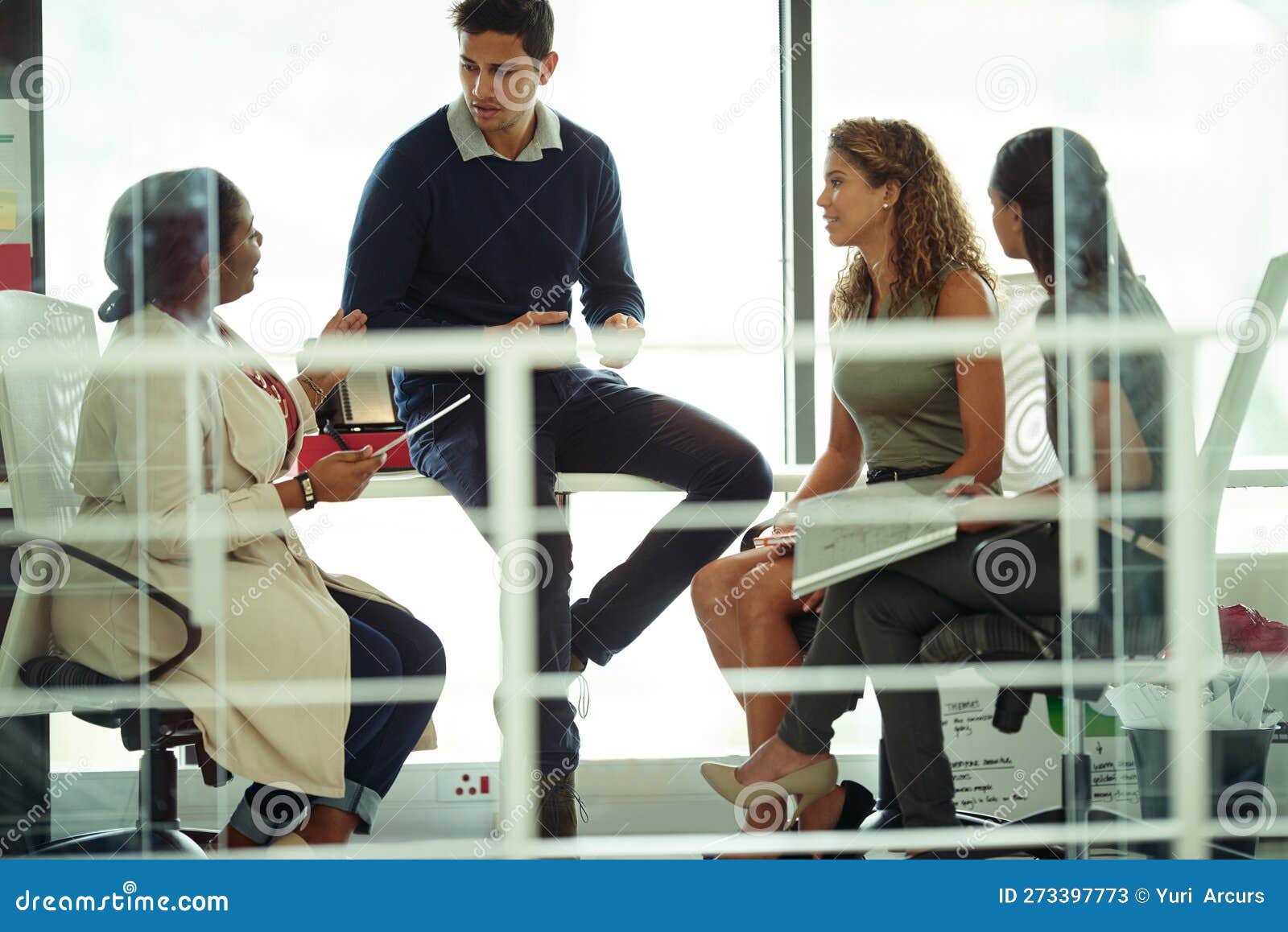 Catching Up on the Teams Progress. a Group of Colleagues Brainstorming ...