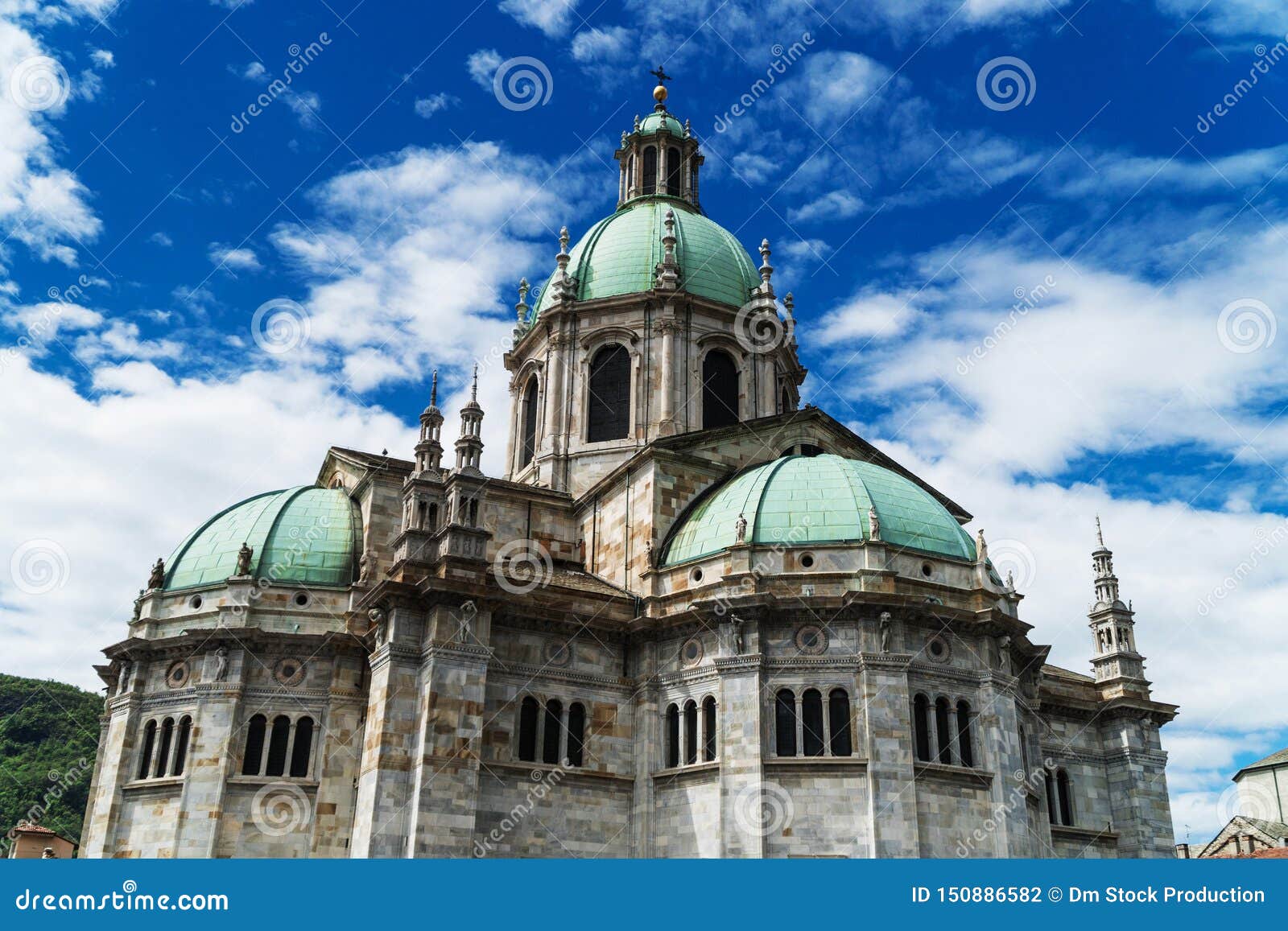 Catedral cat?lico romano foto de stock. Imagem de cidade - 150886582