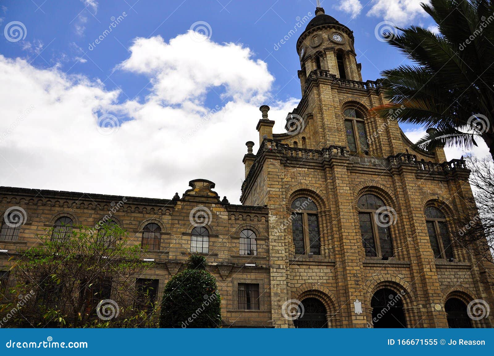 Catedral De Azogues, Provincia De Azogues, Ecuador Imagen editorial ...