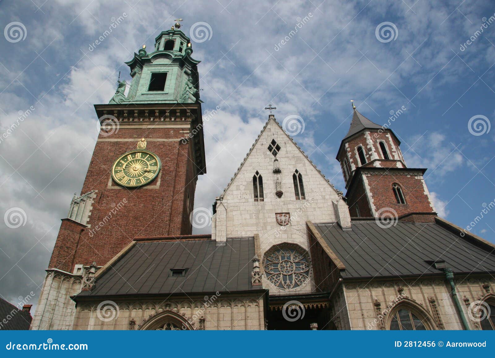 Catedral De La Colina De Wawel Foto de archivo - Imagen de real, krakow ...