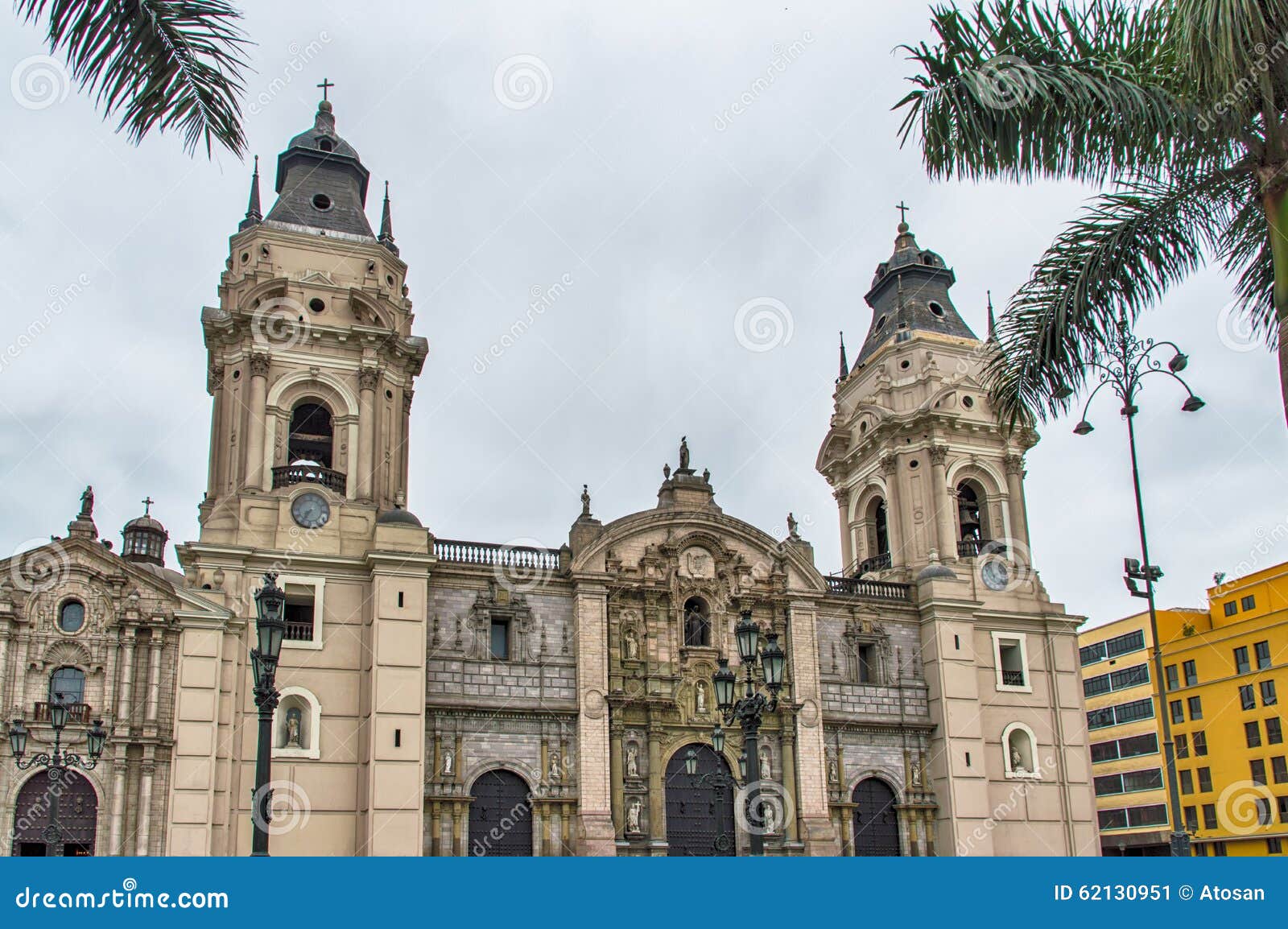 Catedral de Lima imagen de archivo. Imagen de lima, céntrico - 62130951