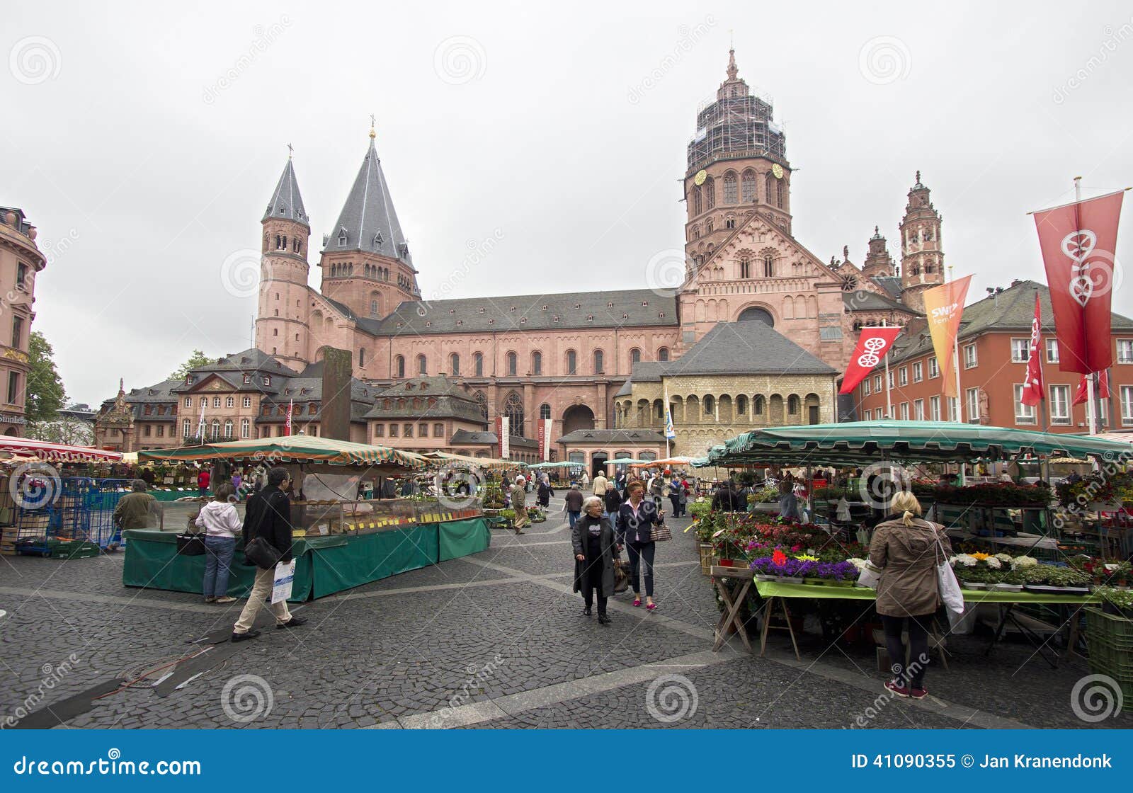 Catedral de Maguncia imagen editorial. Imagen de grande - 41090355