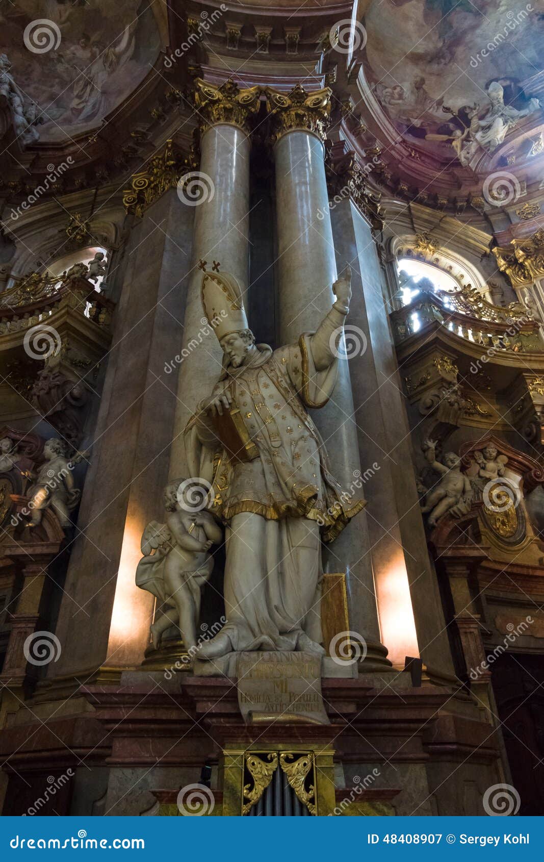 Catedral De San Nicolás Praga Fotografía editorial - Imagen de centro ...
