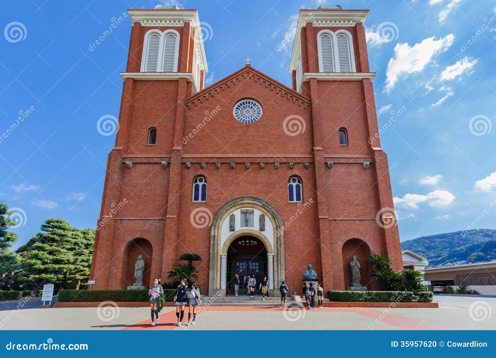 Catedral De Urakami En Nagasaki Imagen editorial - Imagen de mundo ...