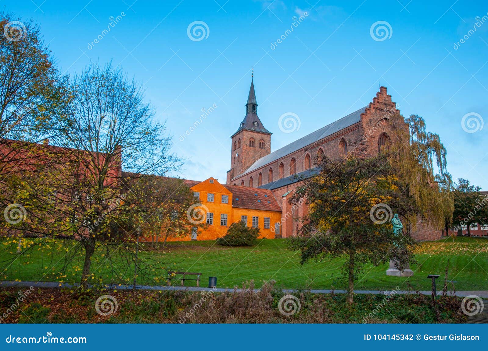Catedral Del ` S Del St Canute Foto de archivo - Imagen de catedral ...
