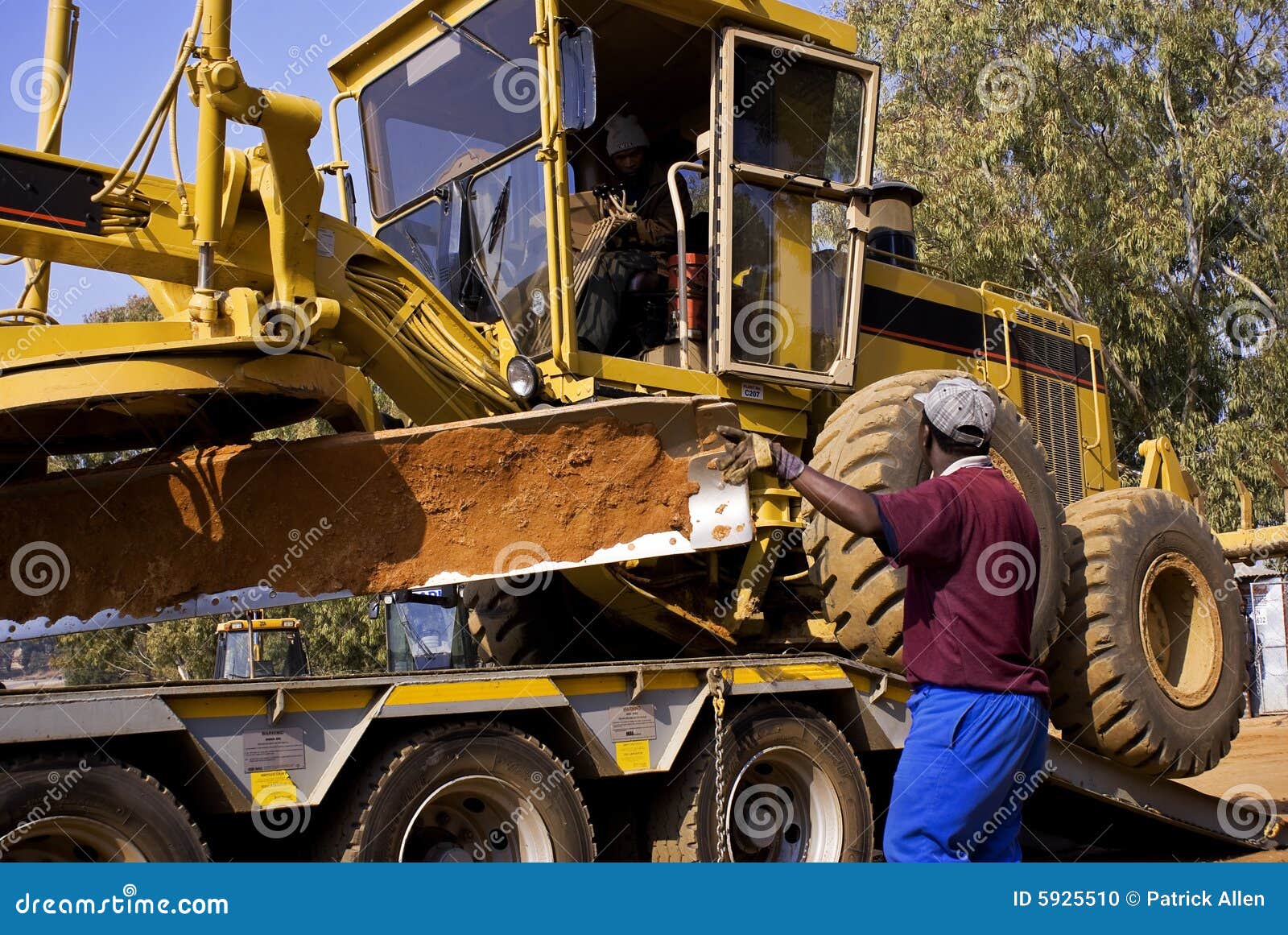 Caterpillar 140H Transport stock photo. Image of equipment - 5925510