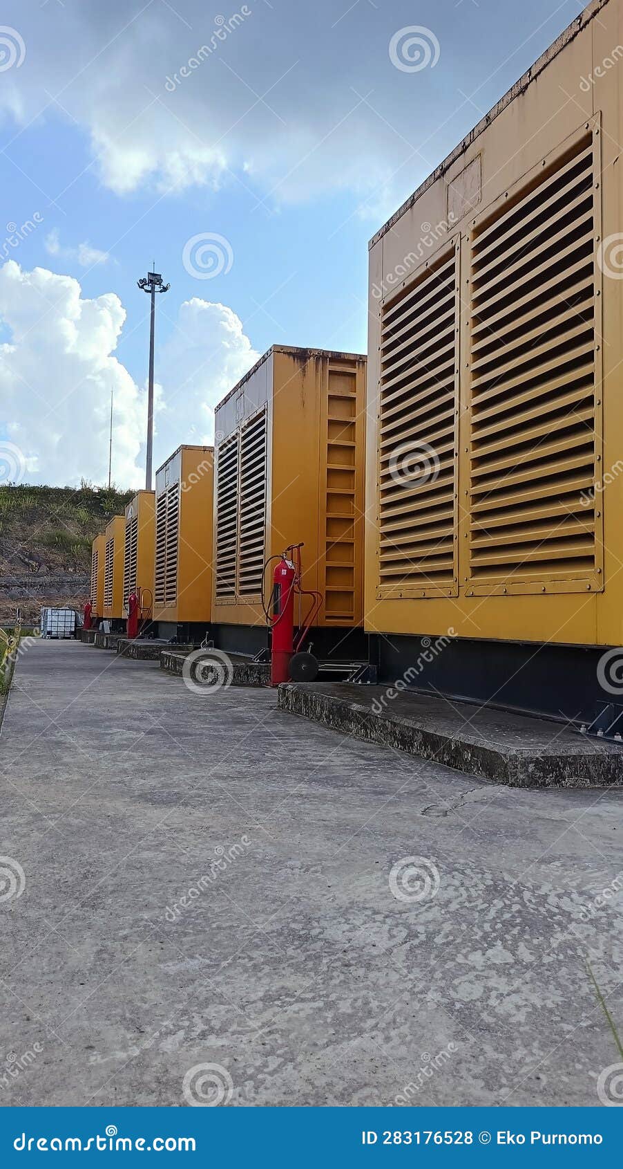 Caterpillar Generator 11 Kva in the Coal Mining Area of Kalimantan ...
