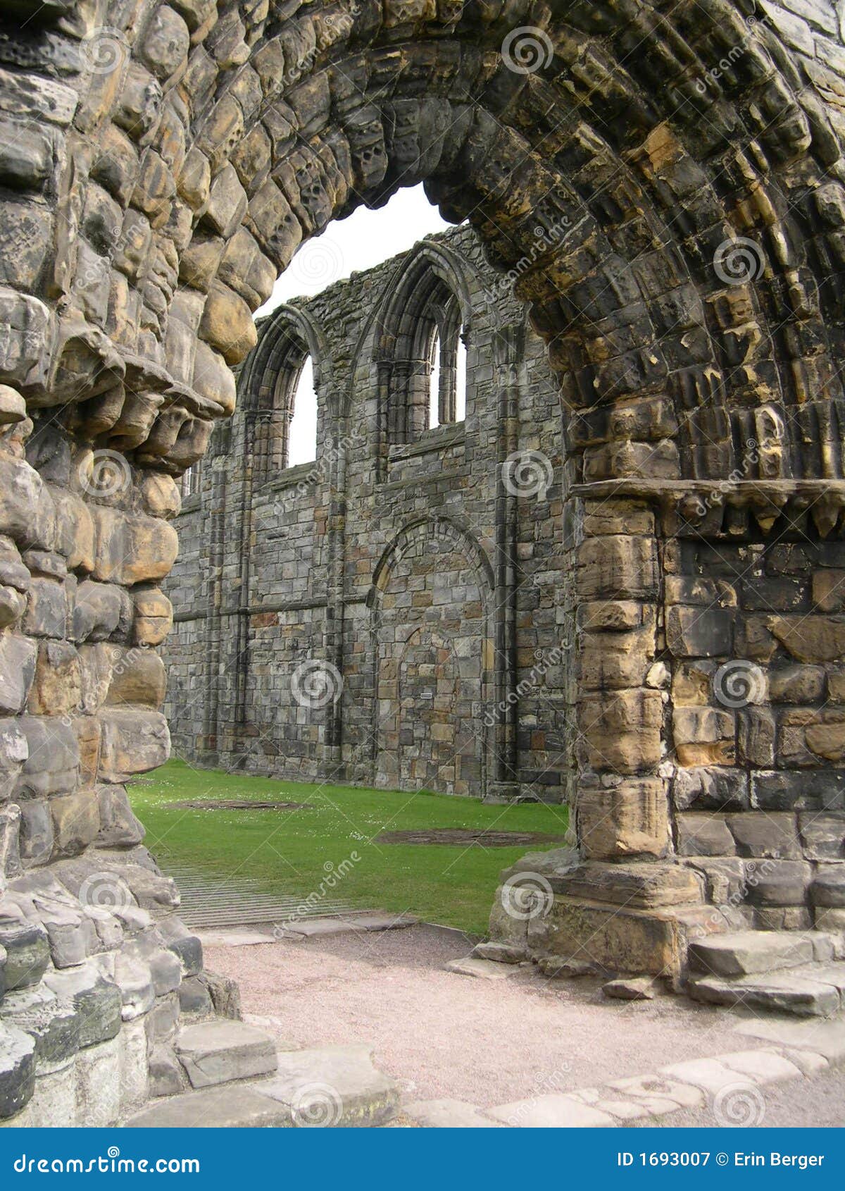 Through the Cathedral Arch stock image. Image of cathedral - 1693007