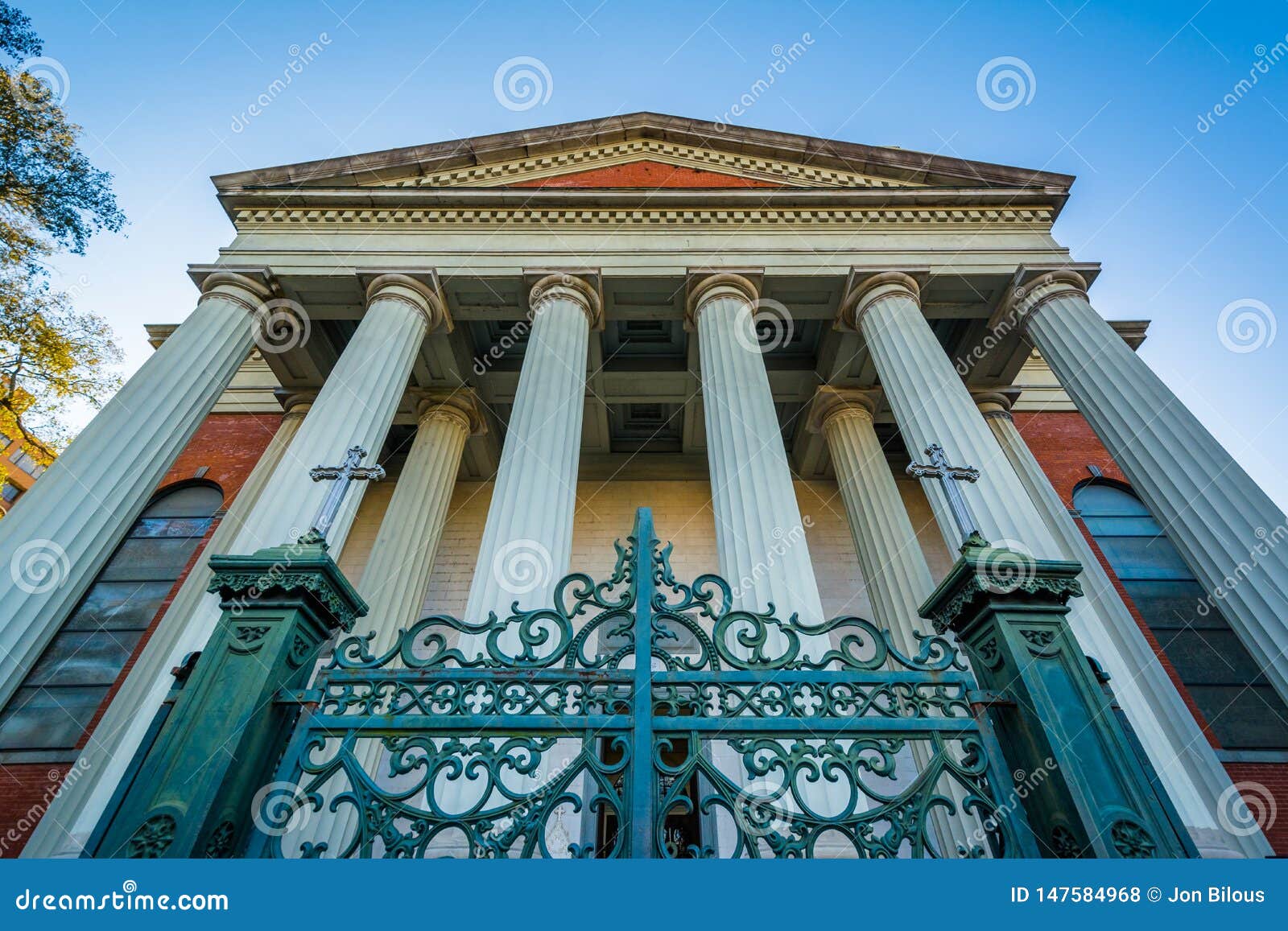 The Cathedral Basilica of the Immaculate Conception, in Mobile, Alabama ...