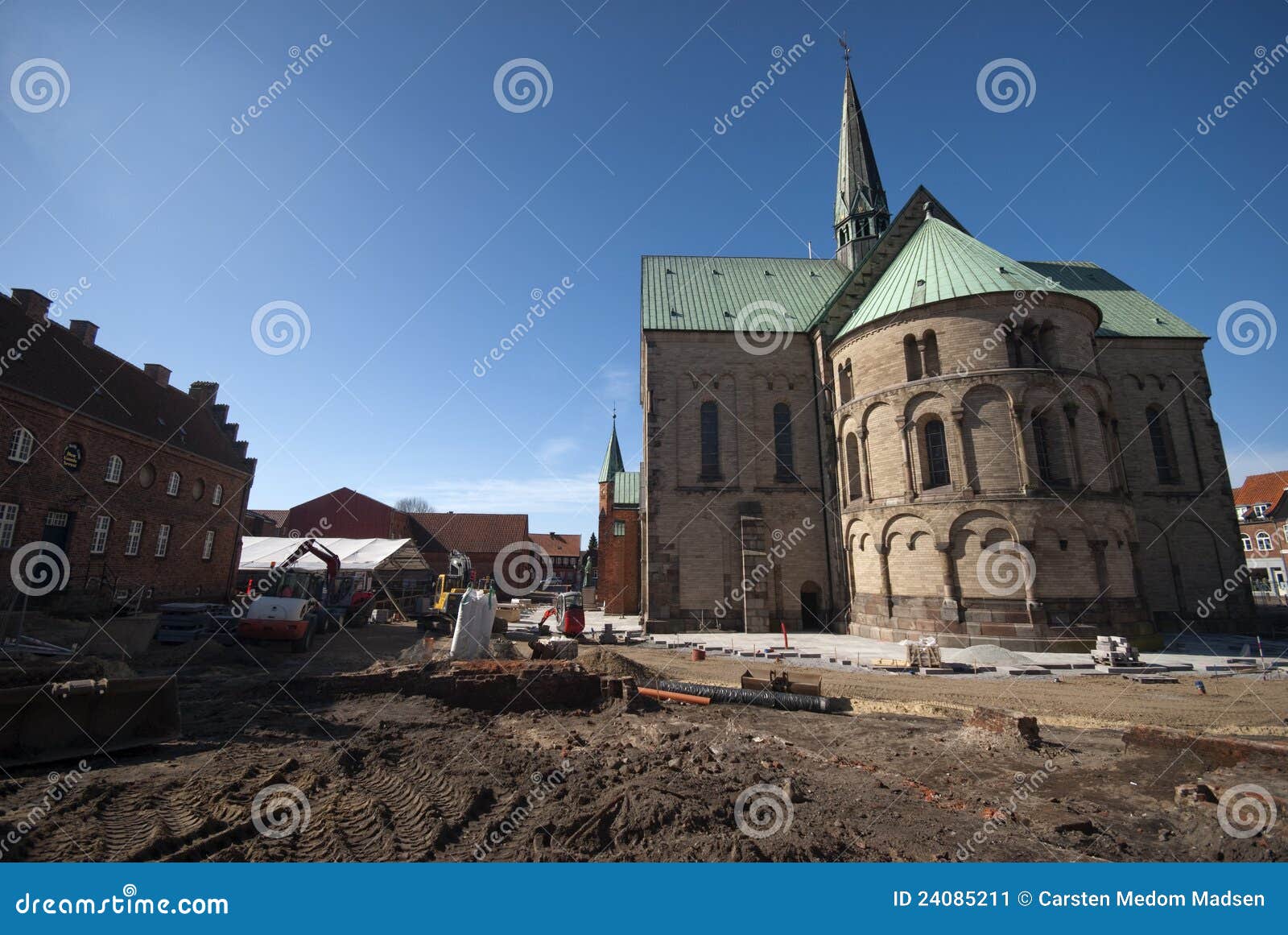 Cathedral building site stock image. Image of famous - 24085211