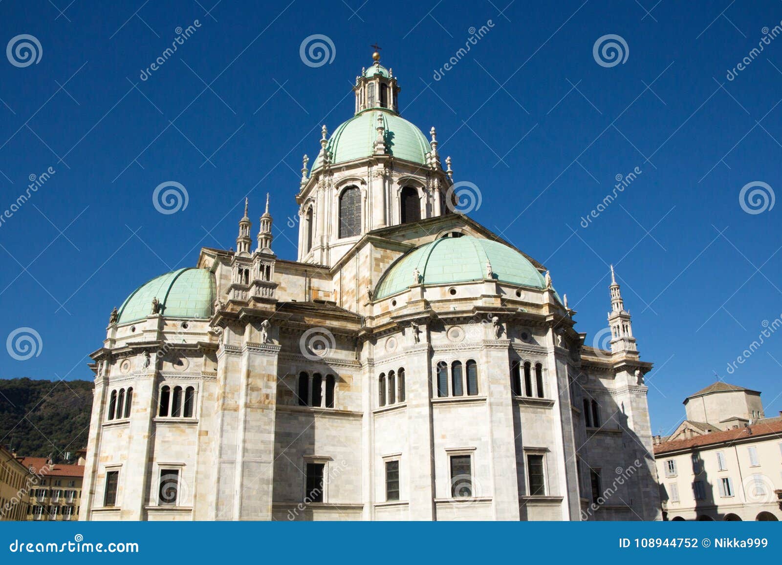 Cathedral of Como Duomo Di Como. Como, Italy. Editorial Photography ...
