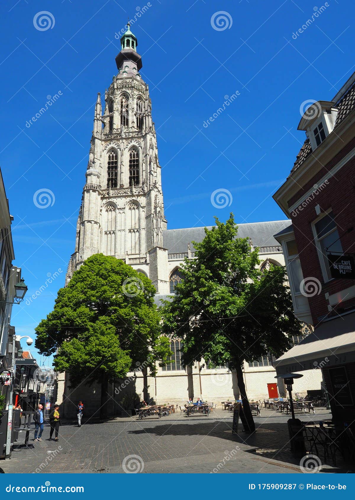 Cathedral De Grote Kerk in Breda Center Editorial Photography - Image ...