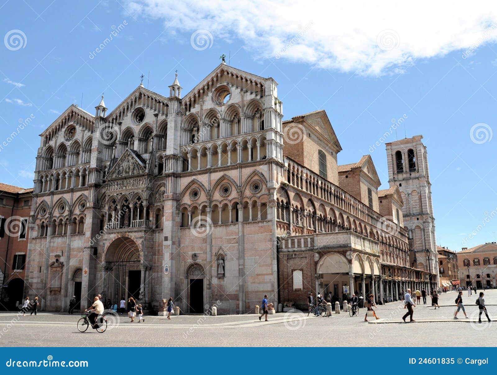 Cathedral of Ferrara editorial image. Image of church - 24601835