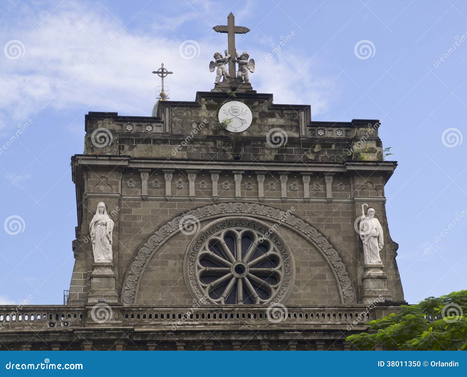 Cathedral of Manila stock photo. Image of landmark, kalesa - 38011350