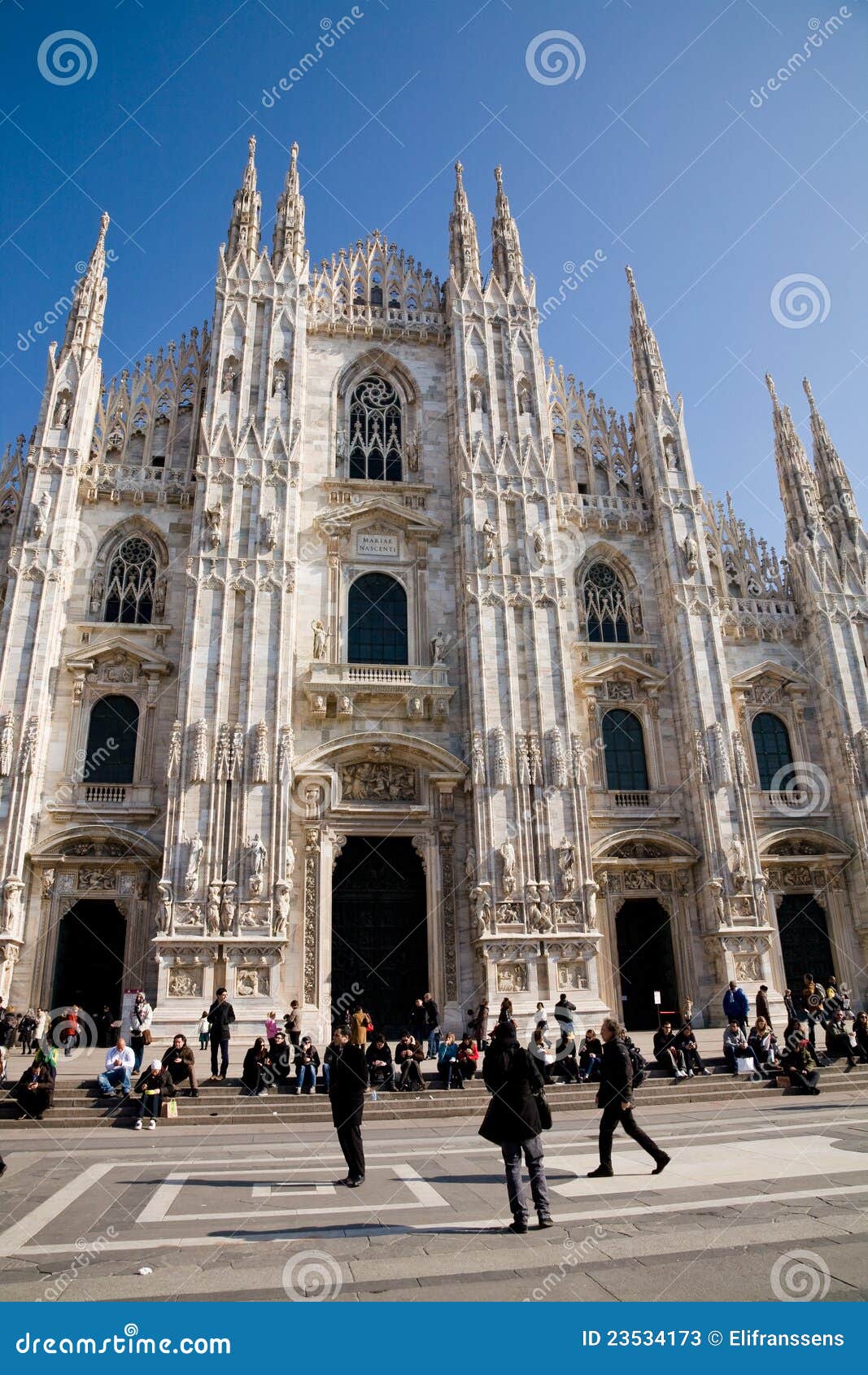 Cathedral, Milan editorial stock photo. Image of cathedral - 23534173
