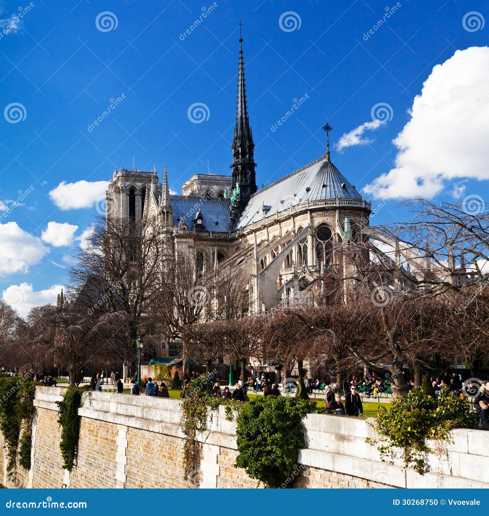 Notre-Dame De Paris in Spring Editorial Image - Image of scenery ...