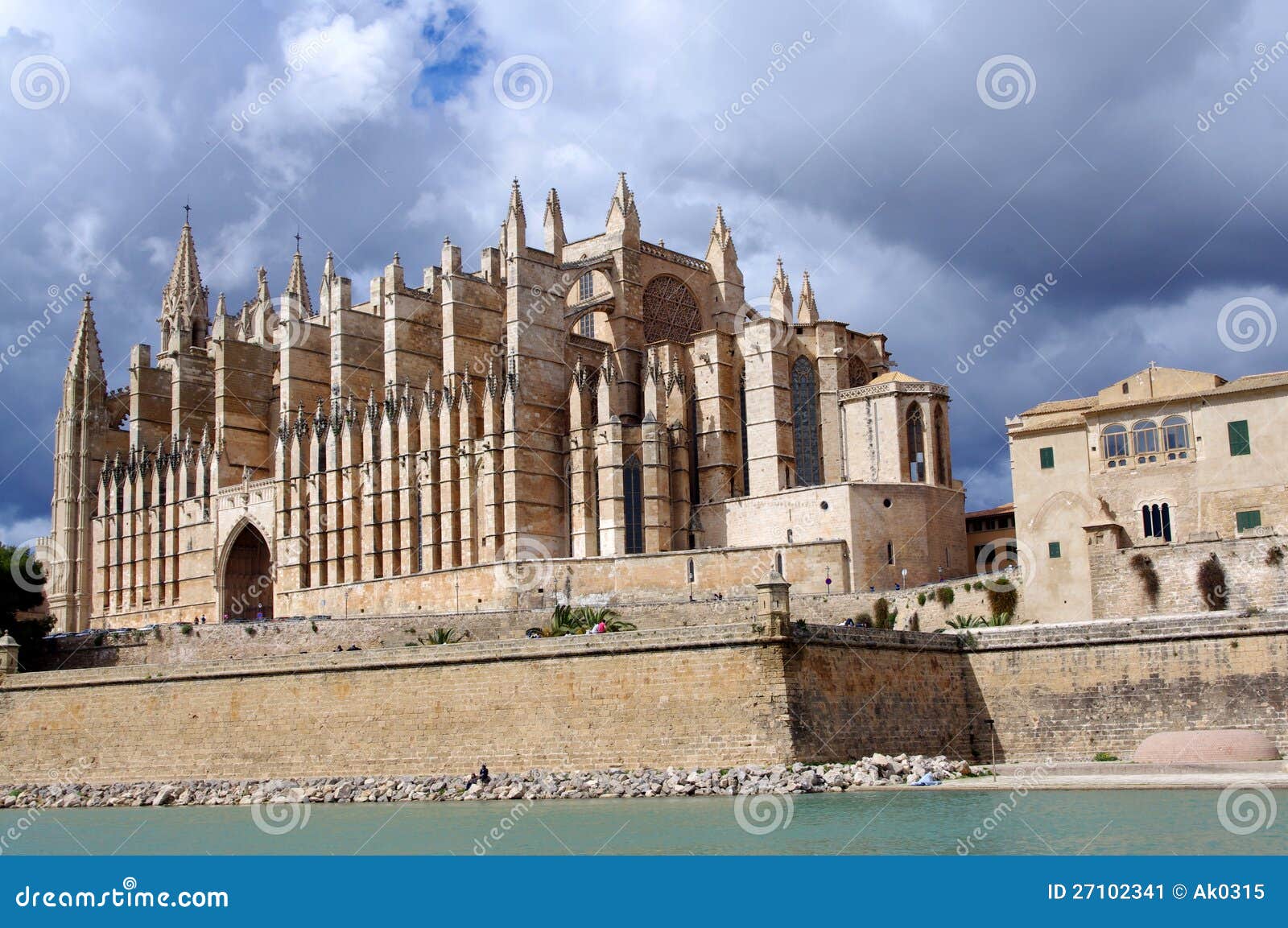 Cathedral of Palma De Mallorca Stock Image - Image of majorca, facade ...
